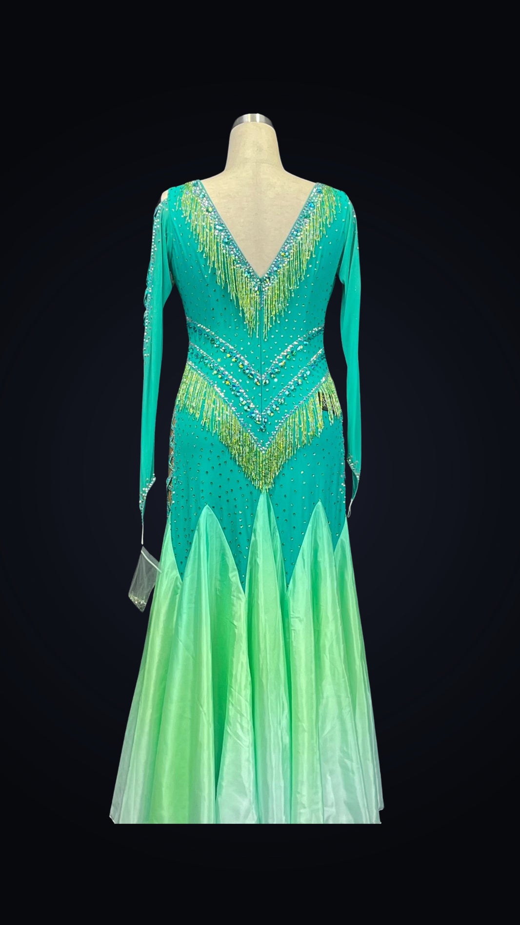Ballroom Costumes – Everything Ballroom
